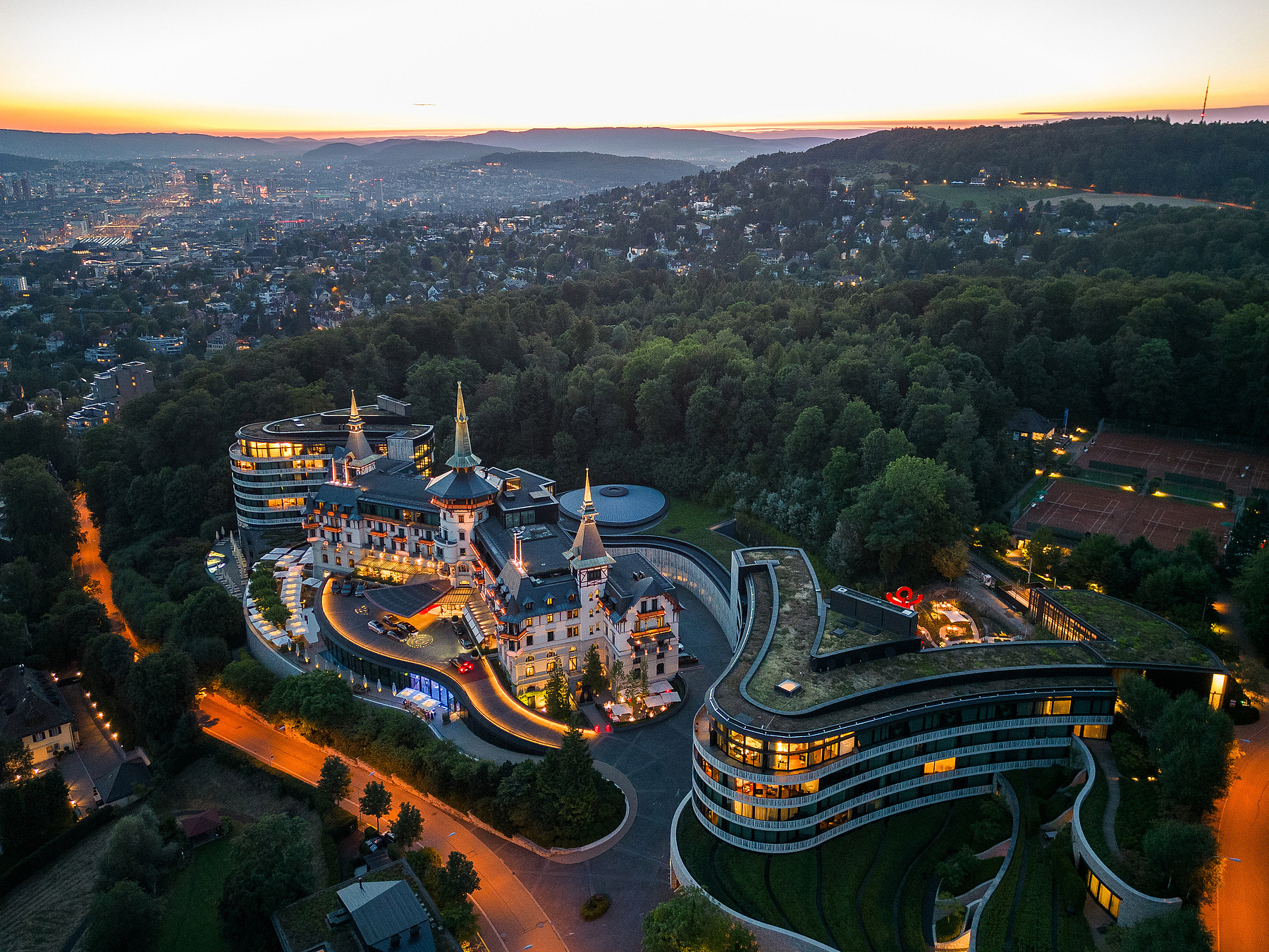 Hotellerie Gastronomie Zeitung: «The Dolder Grand» ist Hotel des Jahres ...