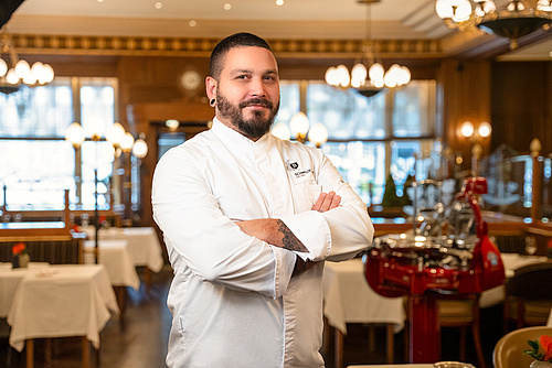 Hotellerie Gastronomie Zeitung: Stephan Koltes wird Junior Executive ...